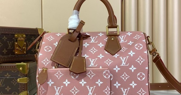 LOUIS VUITTON Speedy P9 Bandoulière 25 Pink